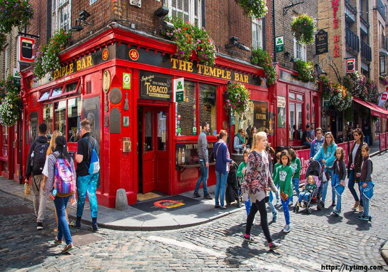 Dublin Travel Guide For Tourists | SmartypantsVillage